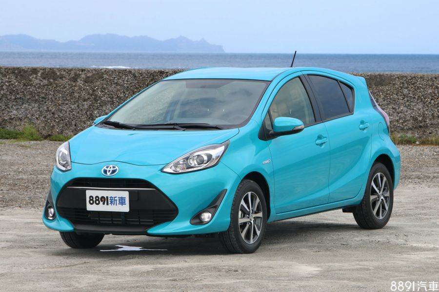 2024 Toyota Prius c 價格車款介紹-8891汽車