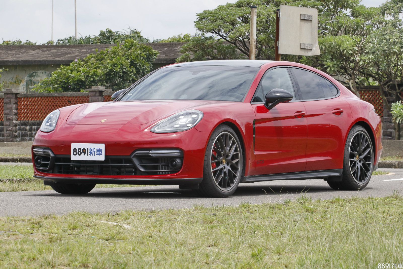 Porsche 2019 Panamera Panamera GTS汽車圖 -【汽車圖片】- 8891新車