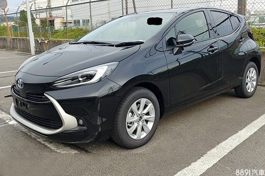 大改Prius C提前揭露！實車外、內就長這樣！ | 8891新車