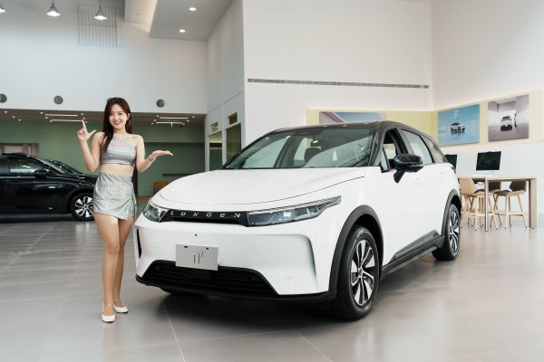 納智捷Luxgen n7電動車上市：109.9萬起，規格配備看這裡 - 8891汽車